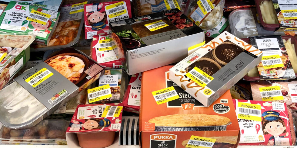 The End of Yellow Stickers with AI-Powered Dynamic Pricing